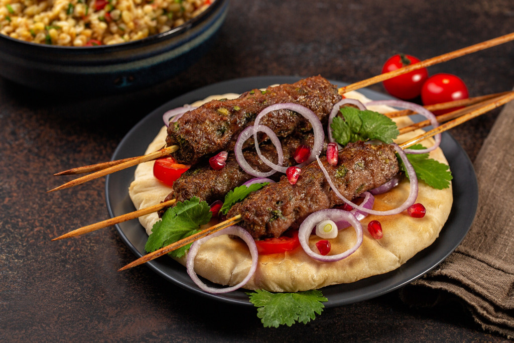 Israeli-style beef kebabs with pomegranate and dates marinade - Israel Cart